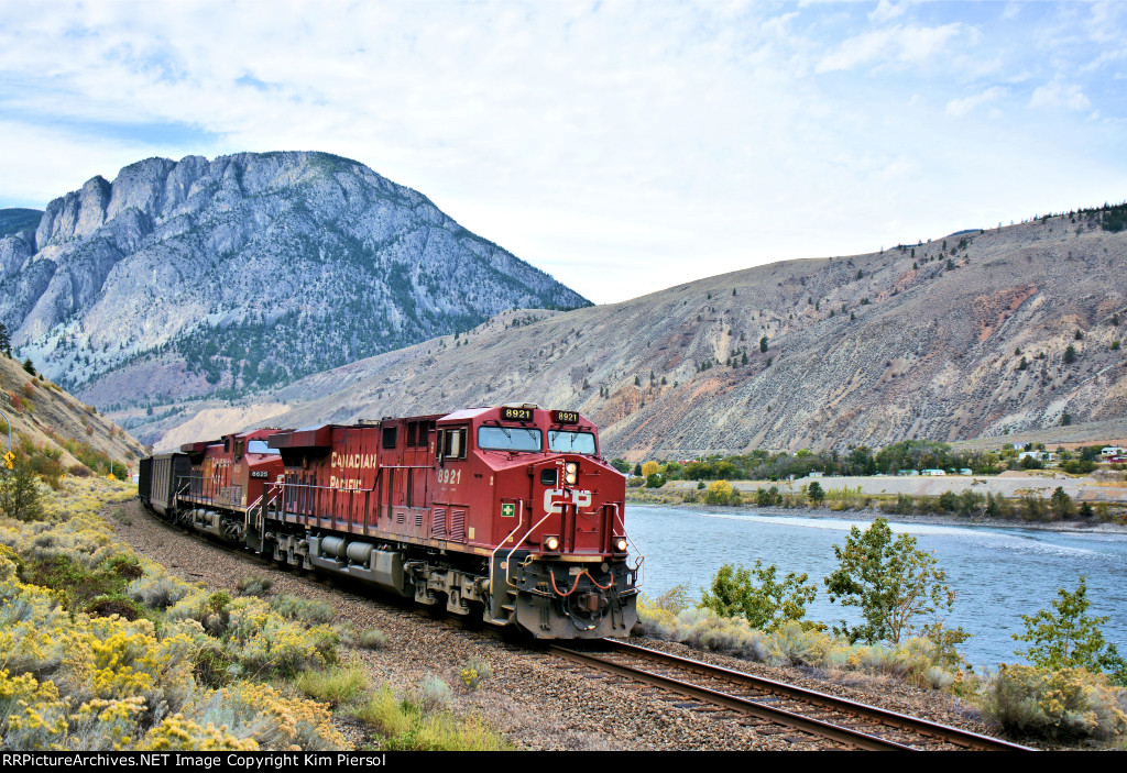 CP 8921 EB CP Thompson Sub